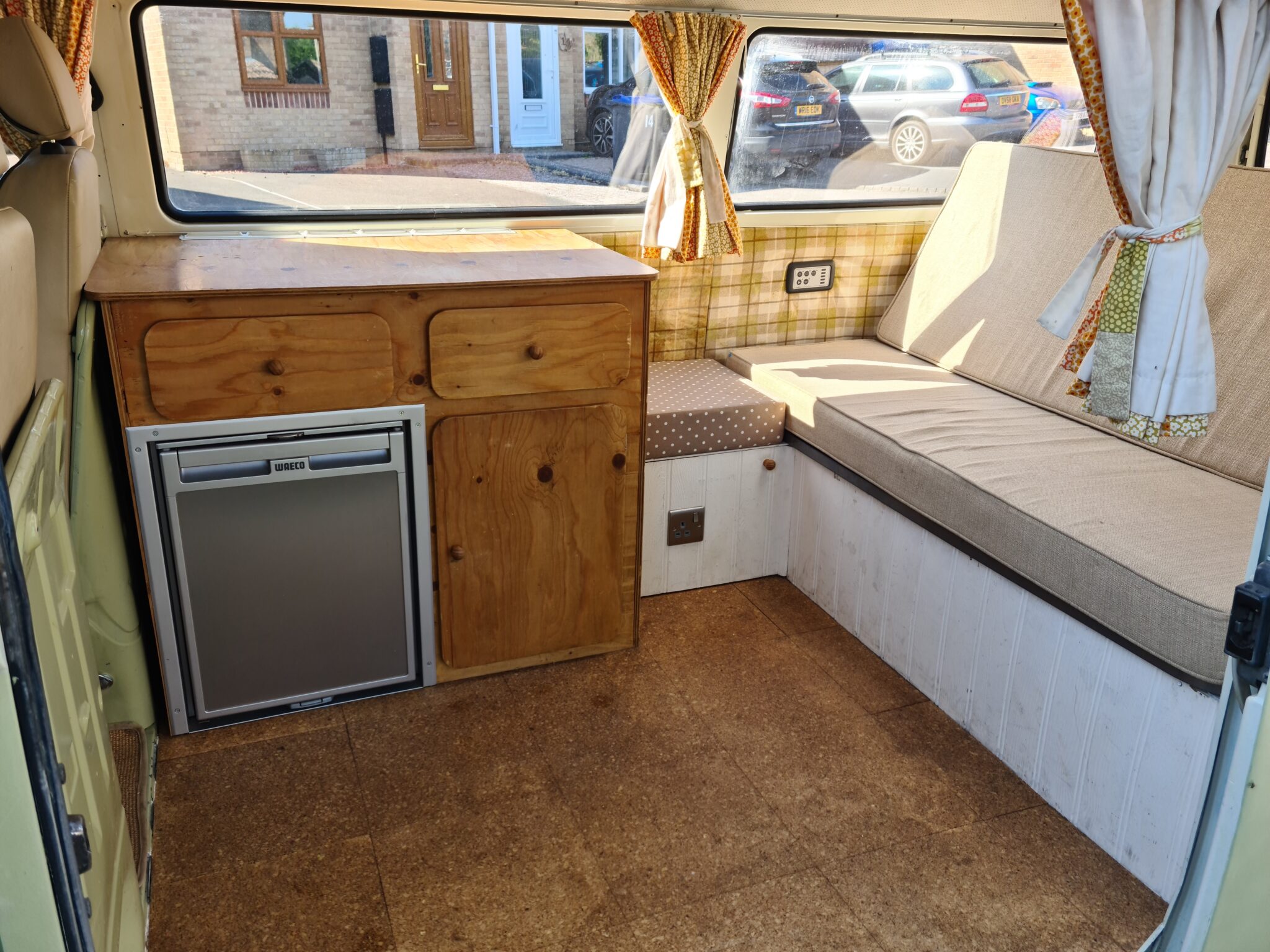 1971 T2 VW Bay Window Camper Van | Quirky Campers
