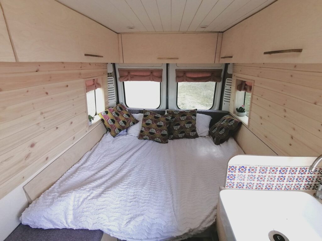Beautiful newly republished ULEZ compliant Van | Quirky Campers