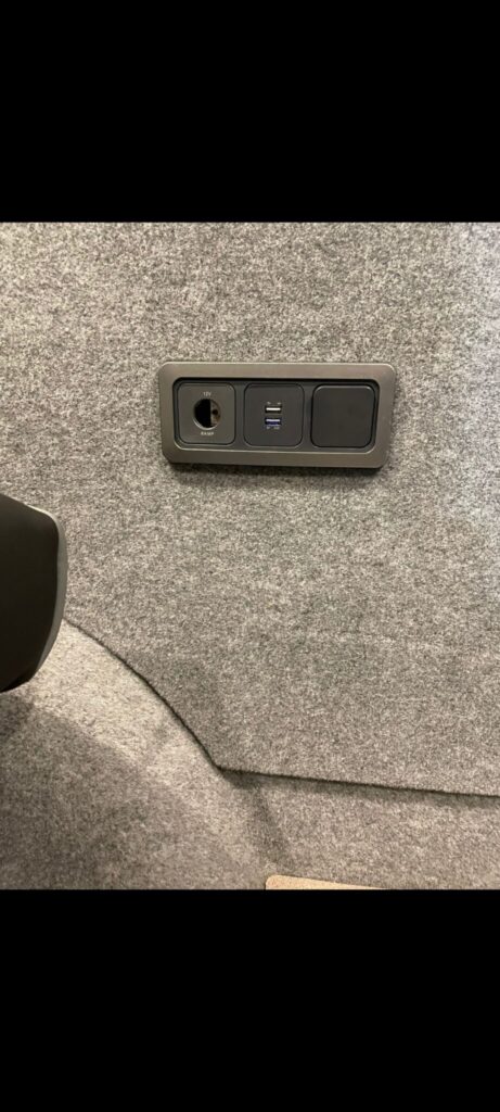 VW Caddy 4motion Day Camper/Campervan/Swamper | Quirky Campers