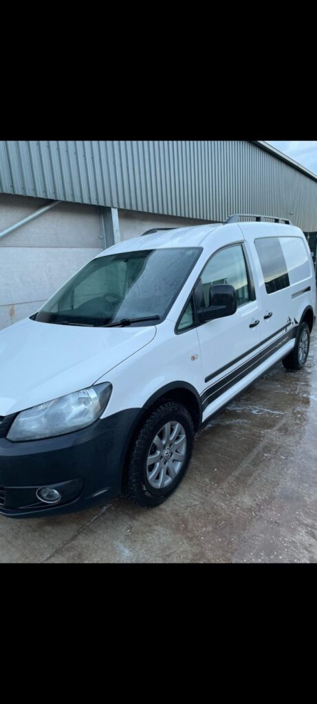VW Caddy 4motion Day Camper/Campervan/Swamper | Quirky Campers