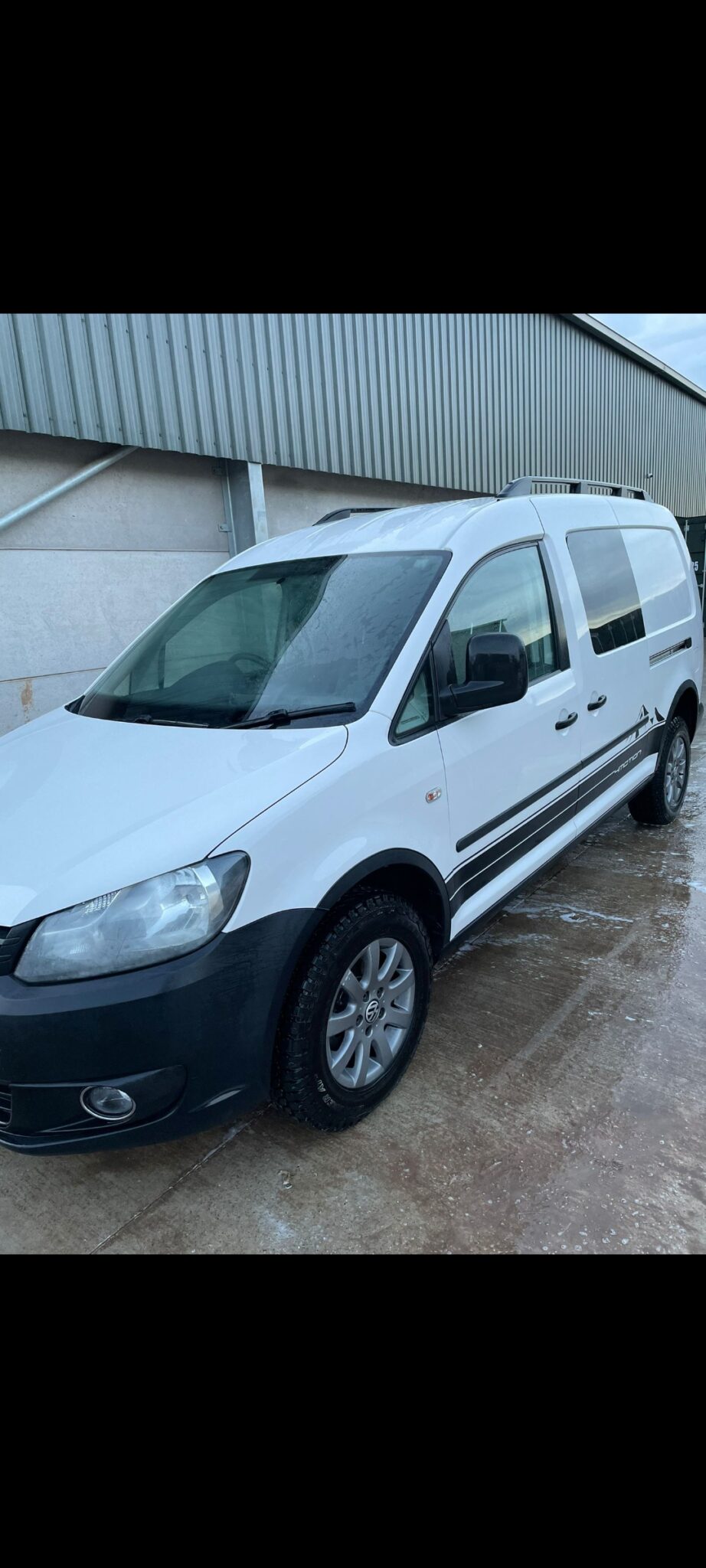 VW Caddy 4motion Day Camper/Campervan/Swamper | Quirky Campers