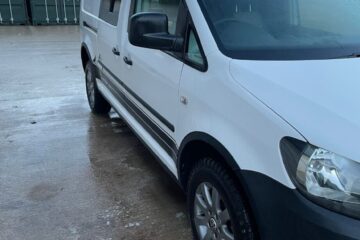 VW Caddy 4motion Day Camper/Campervan/Swamper | Quirky Campers