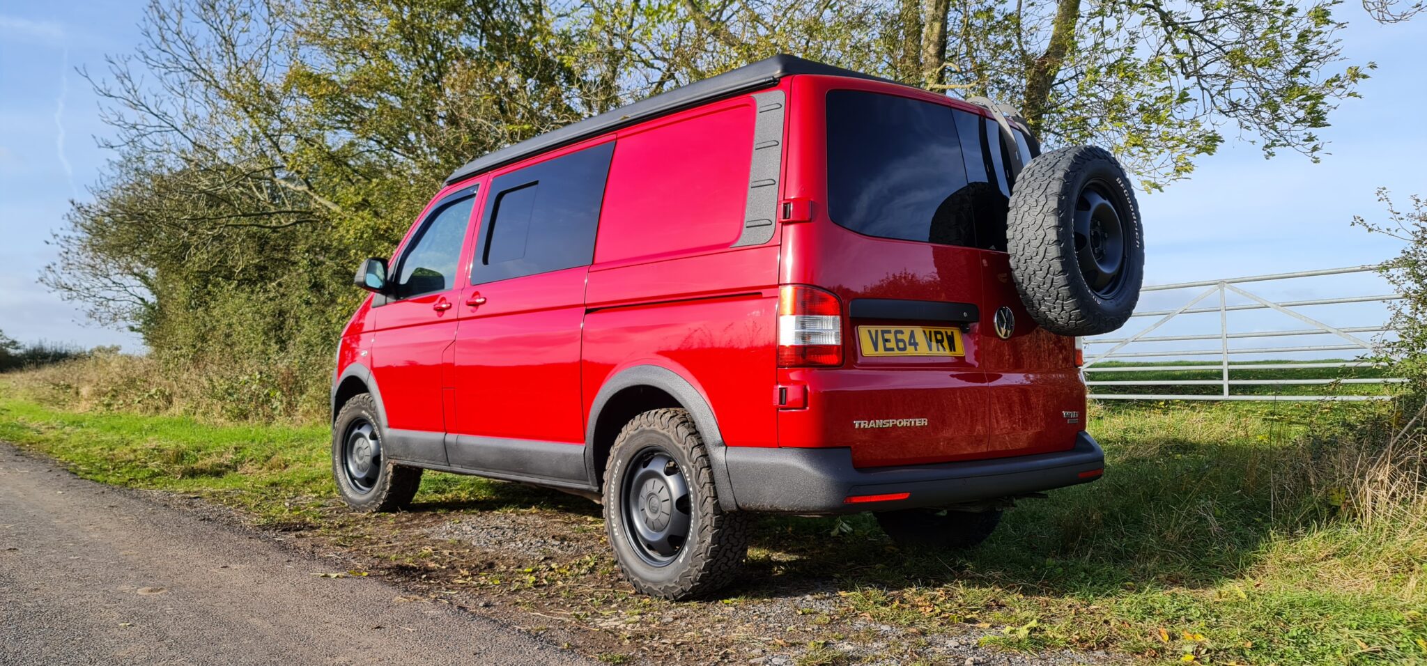 Little Red!! The Incredible VW Transporter 4Motion Swamper Adventure ...