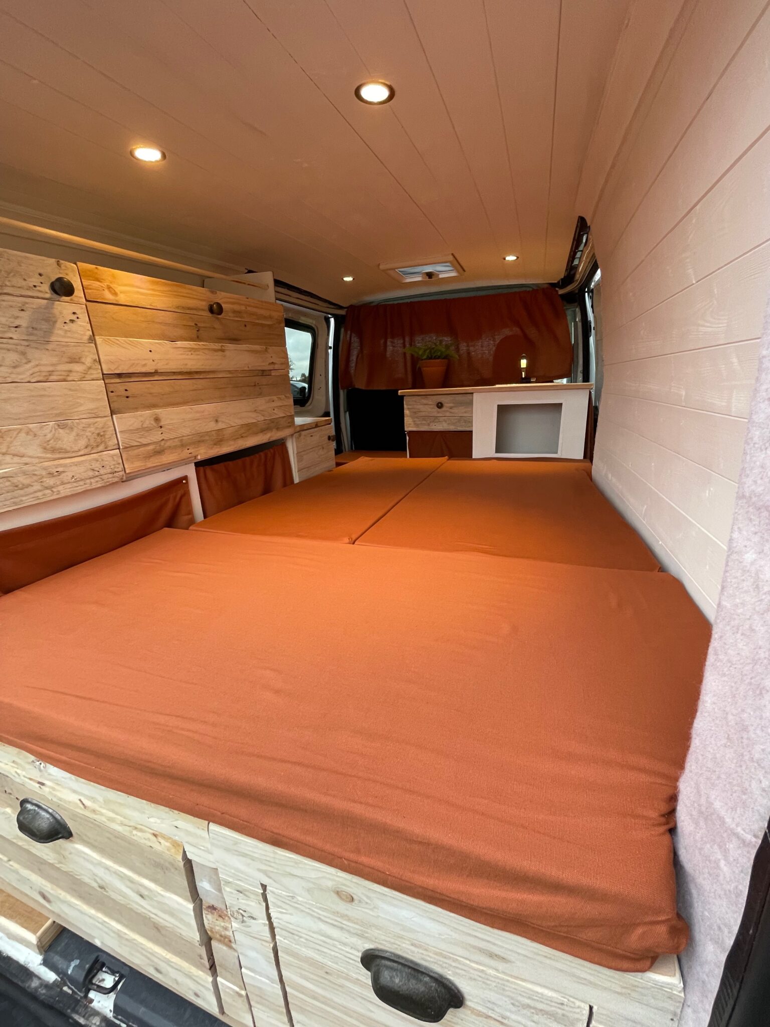 NEW BESPOKE COSY CAMPER | Quirky Campers