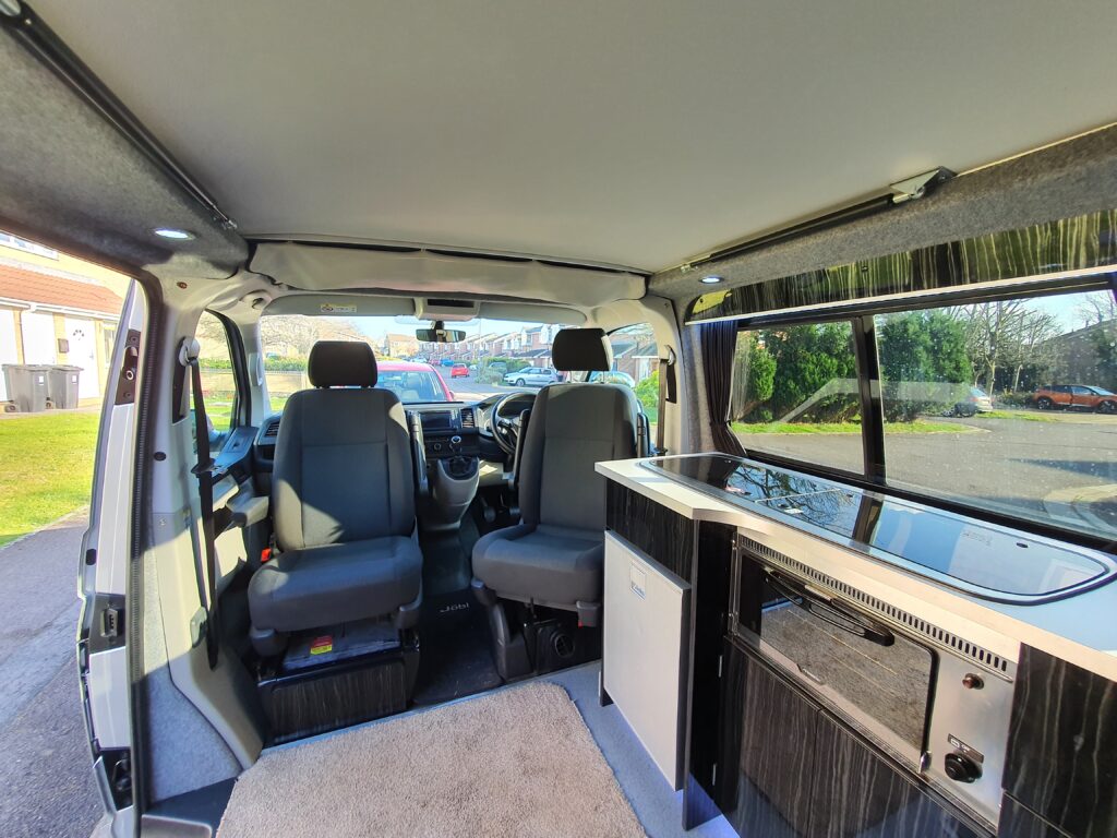 T6 Transporter, JOBL Design KAMPA SE | Quirky Campers