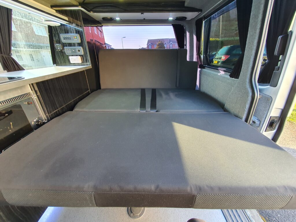 T6 Transporter, JOBL Design KAMPA SE | Quirky Campers