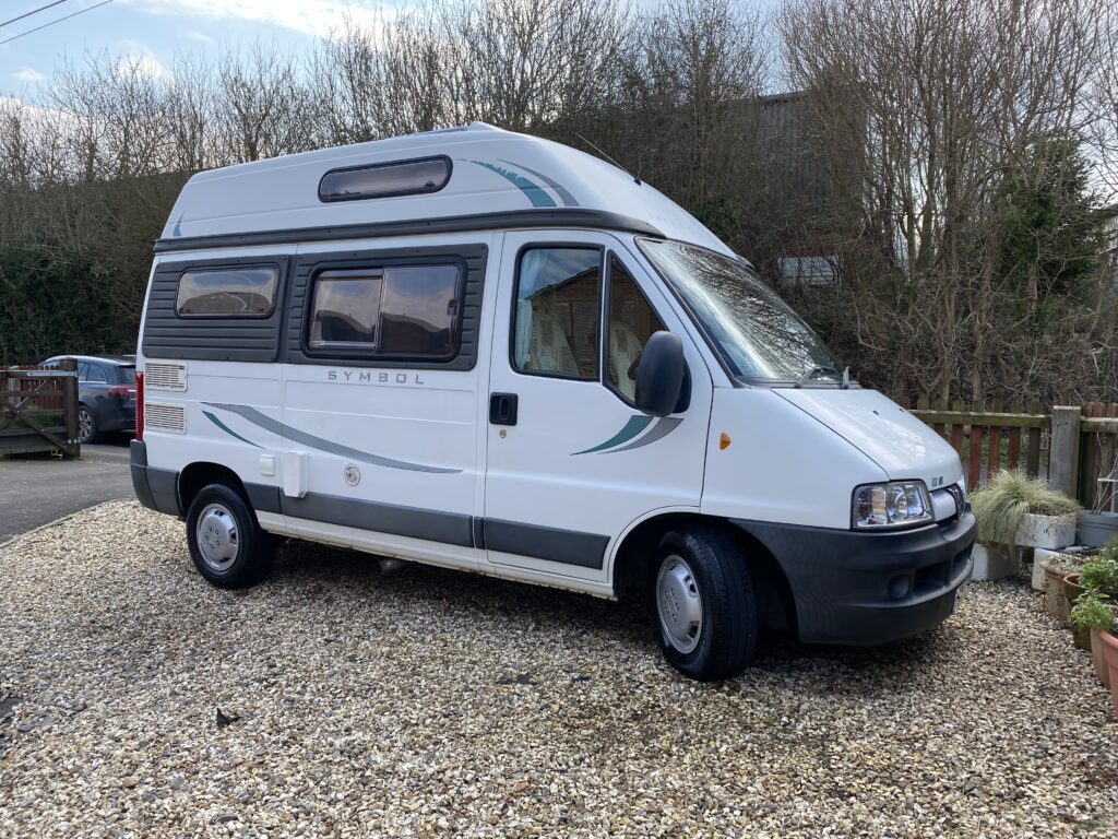 Peugeot boxer auto- sleeper ready to go ,waiting for a new adventure ...
