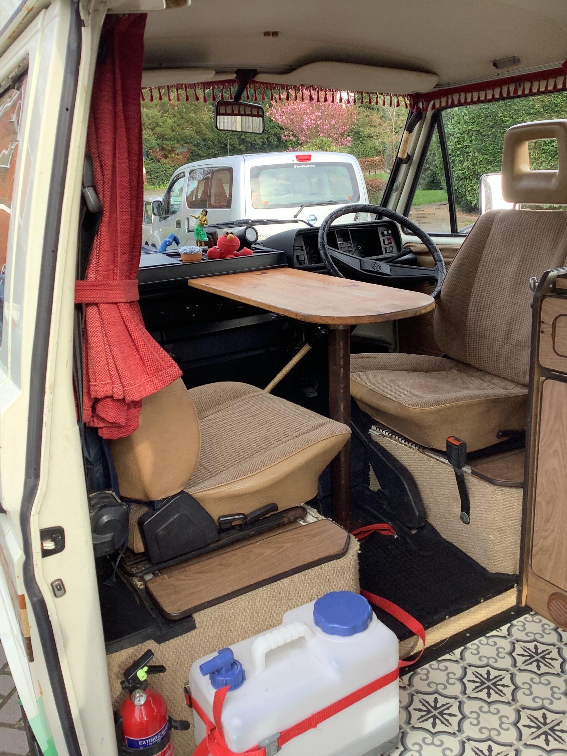 Vw T25 High Top Autohomes Komet Camper-Van | Quirky Campers