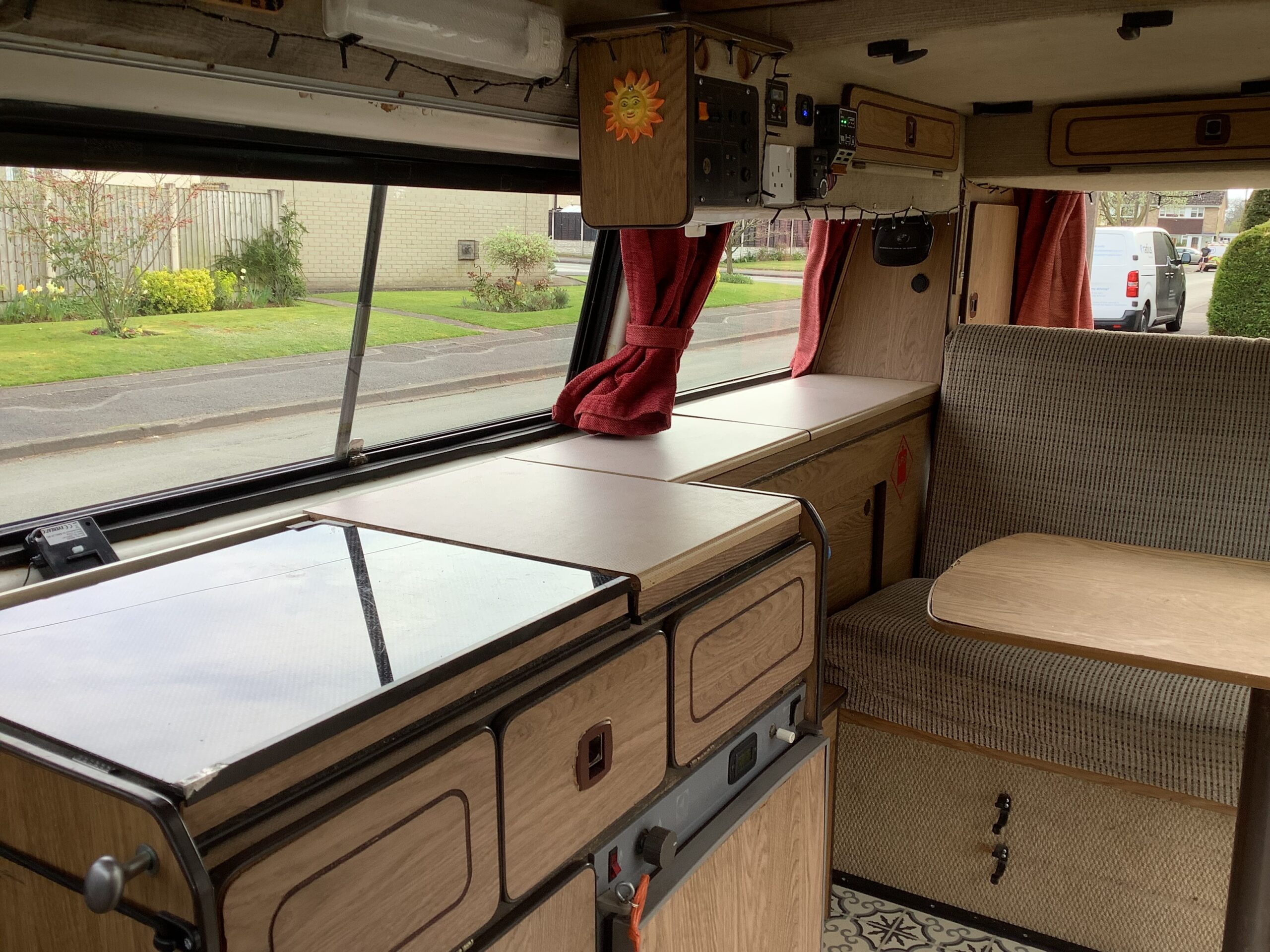 Vw T25 High Top Autohomes Komet Camper-Van | Quirky Campers