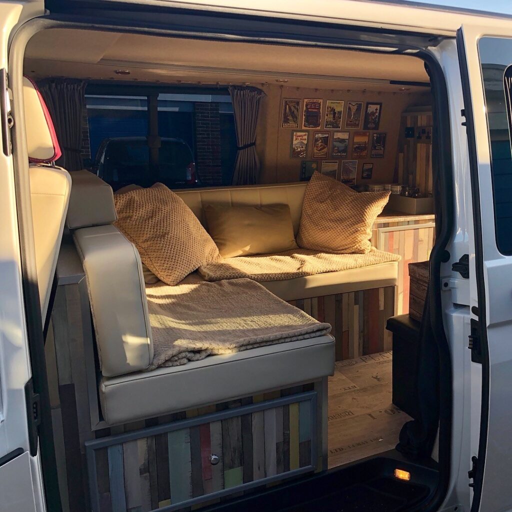 Volkswagen 3 berth, 3 Passenger Camper Van LWB with Hilo Scenic Poptop ...