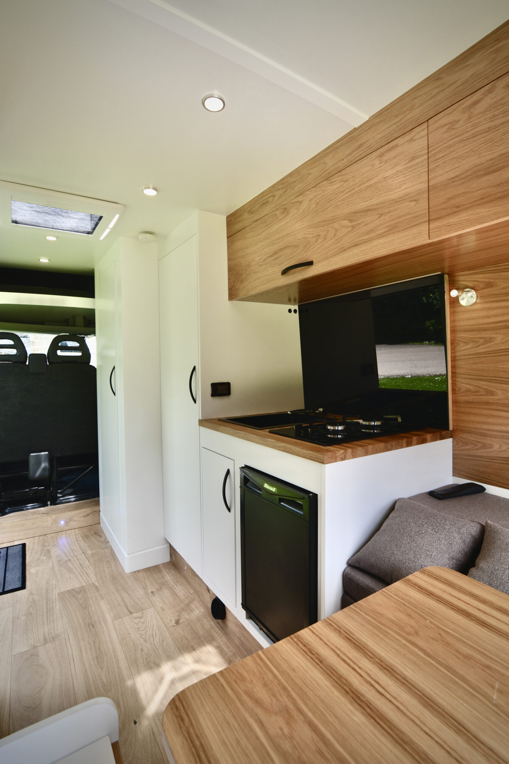NEW Citroen Relay L3H2 2018 (SHOWER, TV, KITCHEN, FOLDING BED SET UP ...