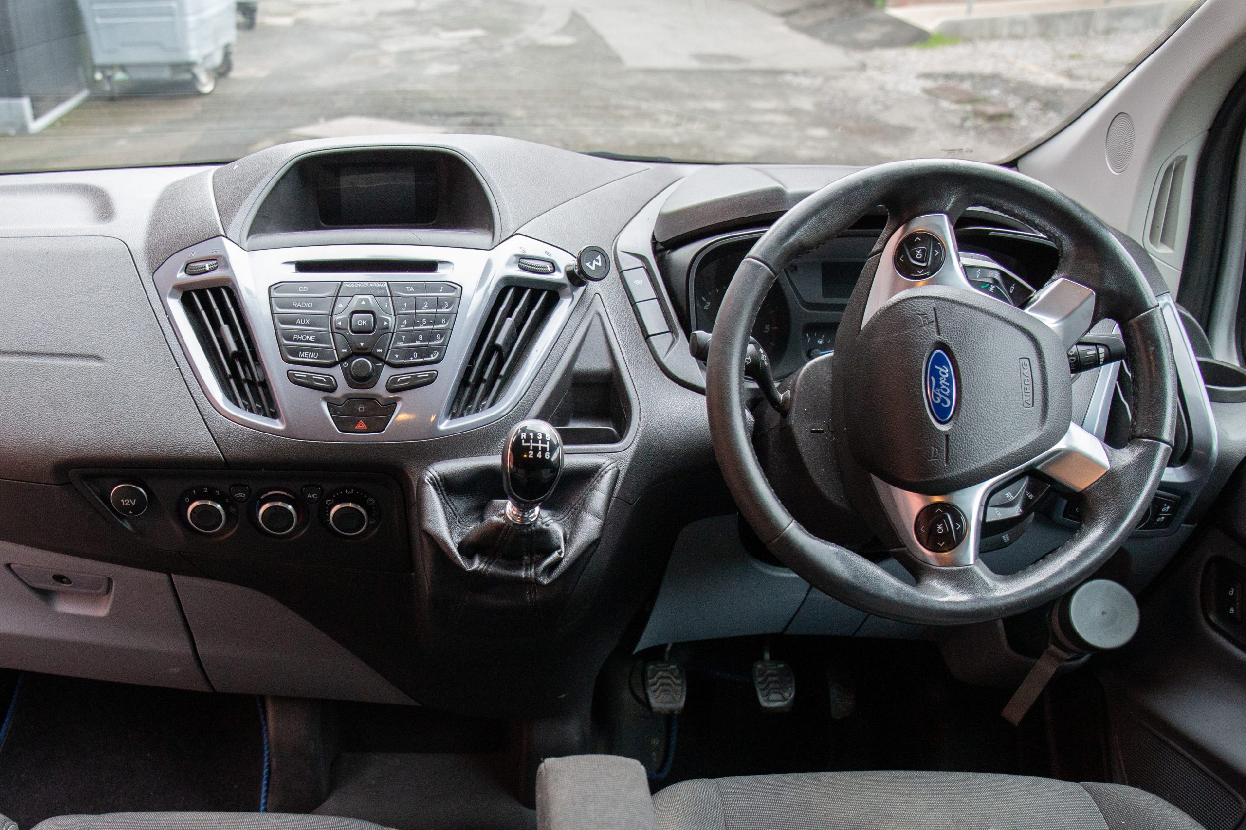 Ford Transit Custom day van | Quirky Campers