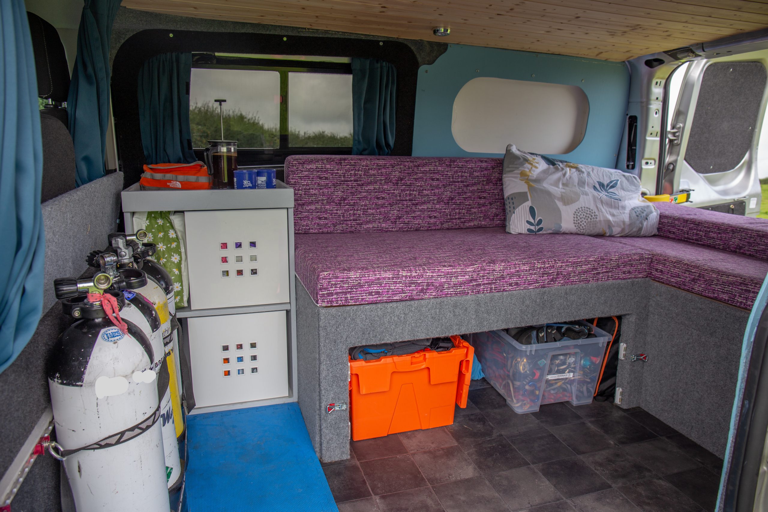 Ford Transit Custom day van | Quirky Campers