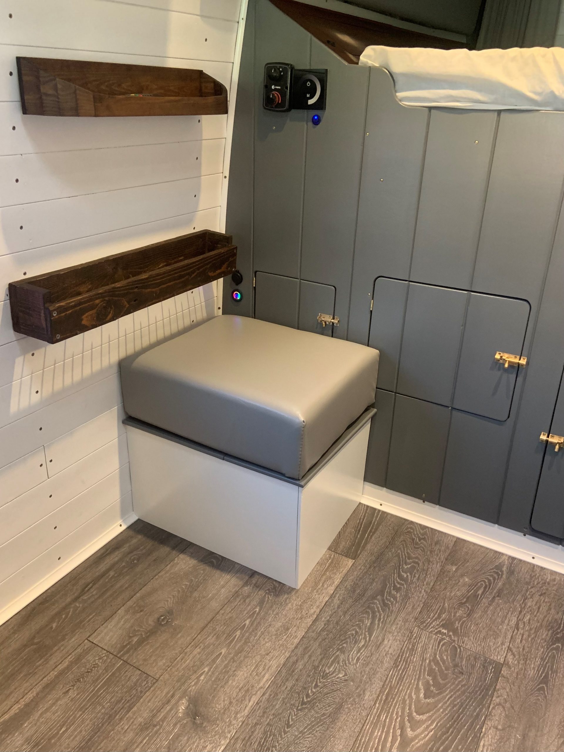 High Spec Fully Off Grid Ford Transit MK7 | Quirky Campers