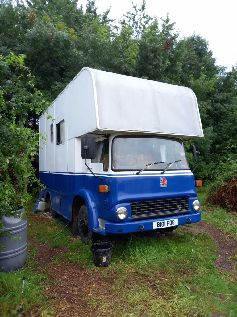 Beautiful Bedford TK 1985 | Quirky Campers