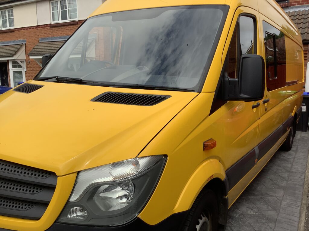 Part converted Mercedes Benz Sprinter 313 cdi first fix electrics 4 ...