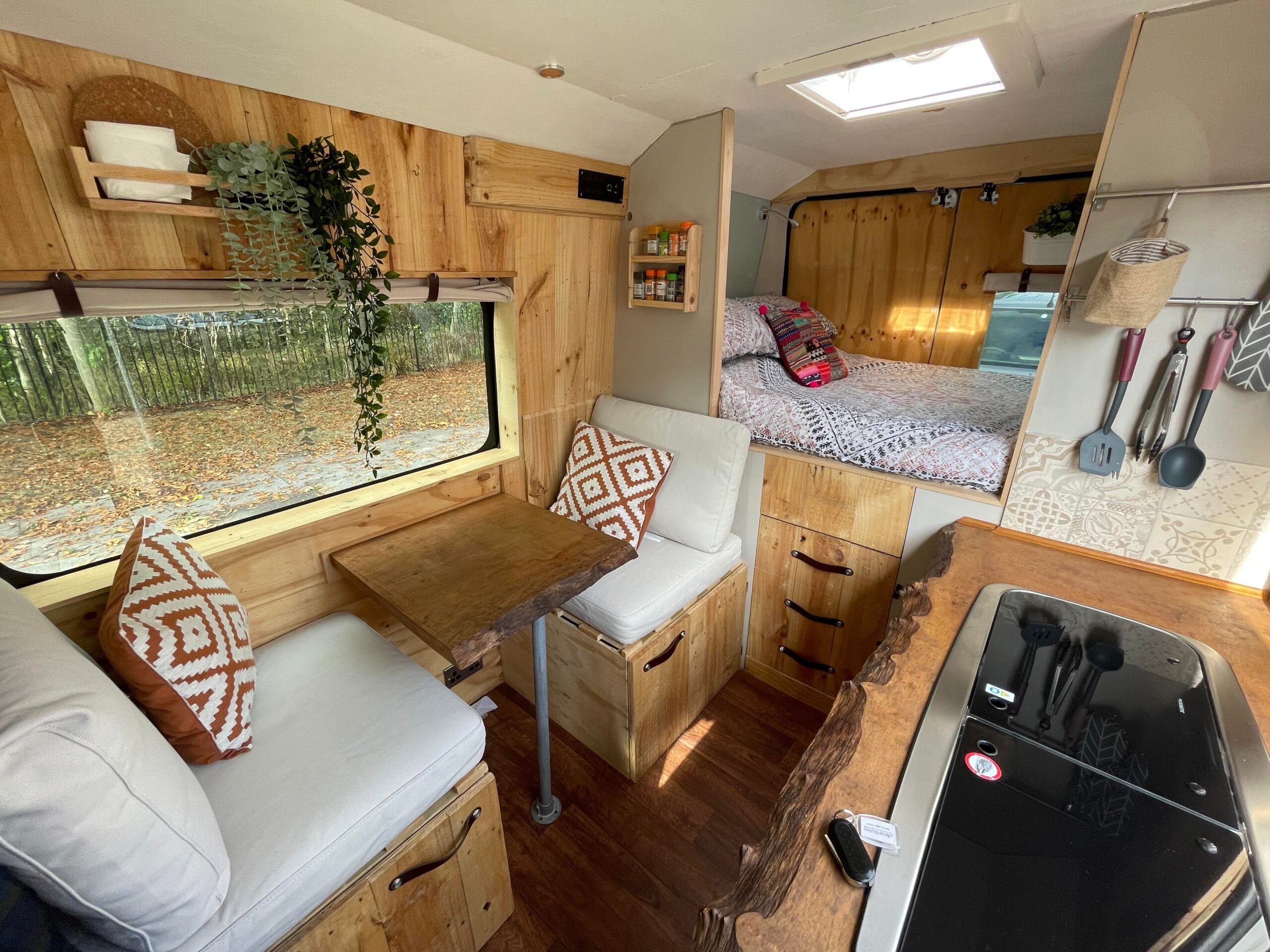 CITROEN RELAY L2H2 - HAND CRAFTED PART OFF-GRID CAMPERVAN | Quirky Campers