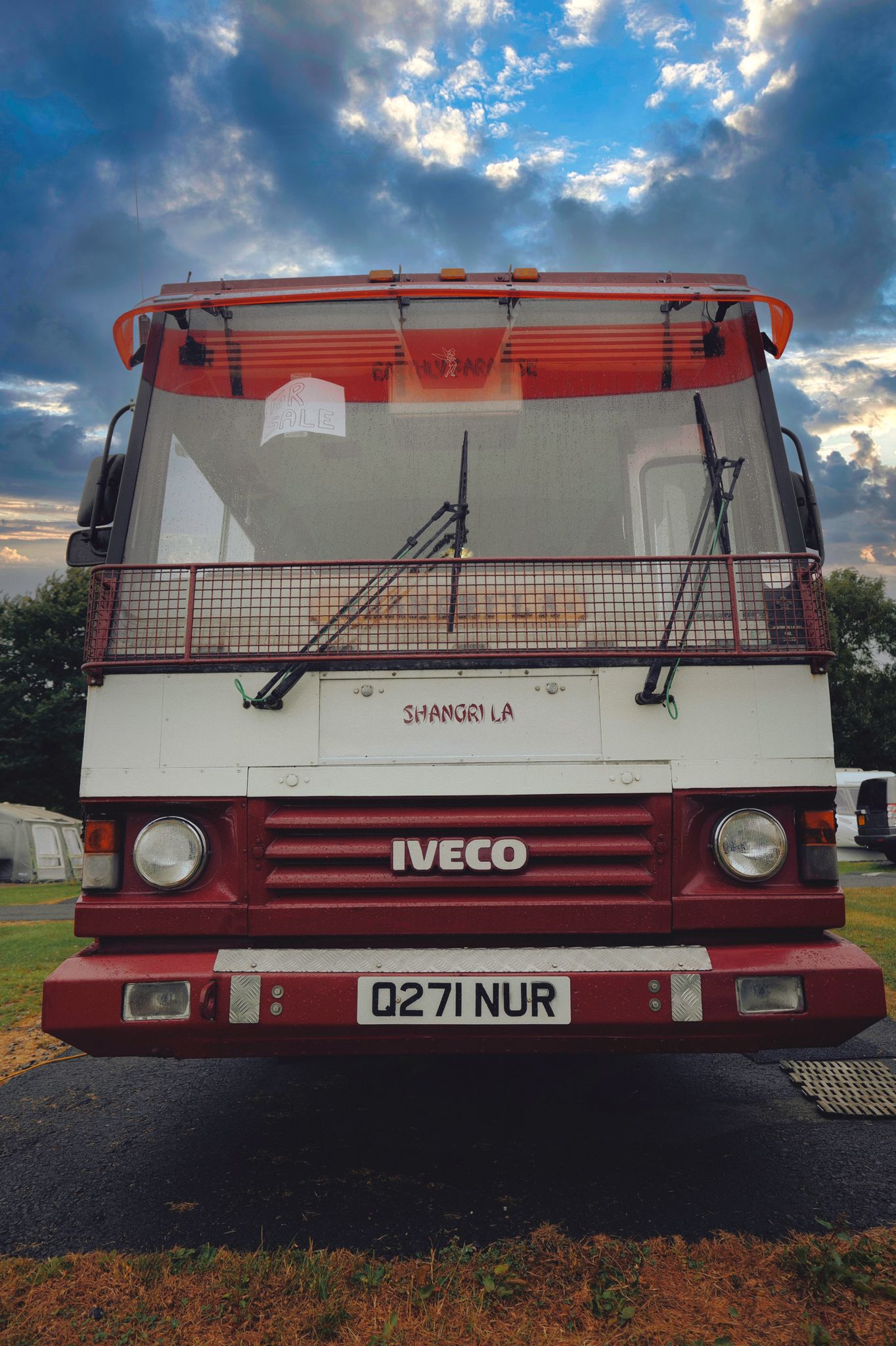 Incredible bus conversion | Quirky Campers