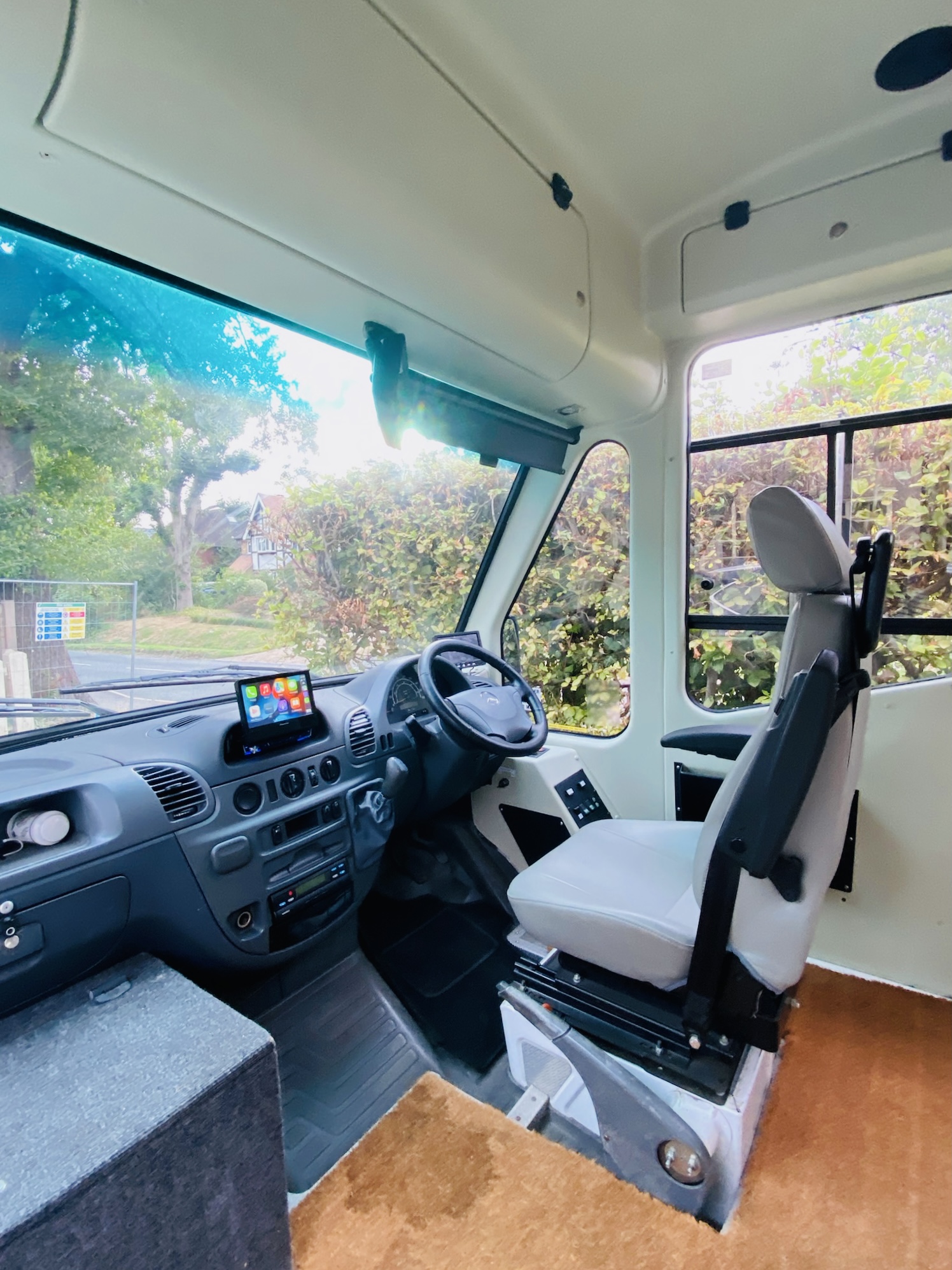 Beryl the Off-Grid, Luxury, Hi-tech Campervan | Quirky Campers