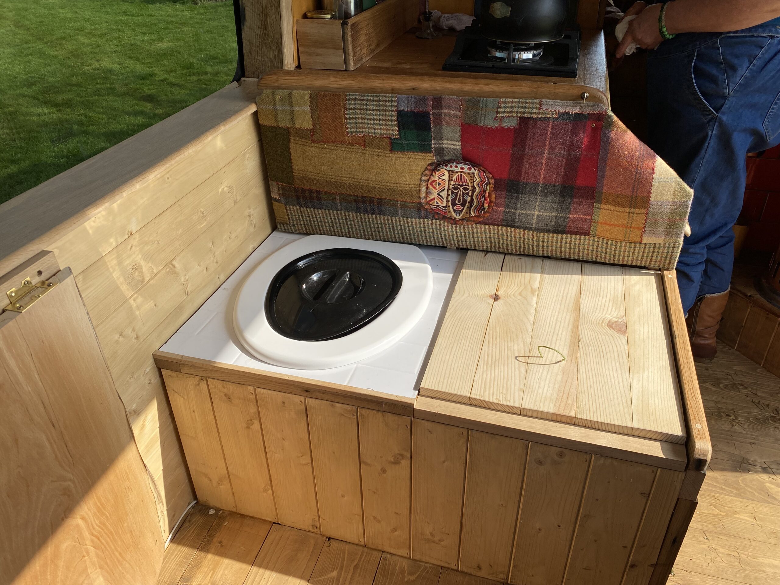 2017 Peugeot Boxer H2L4 Coorie Doon hand made by Rustic Simplicity ...