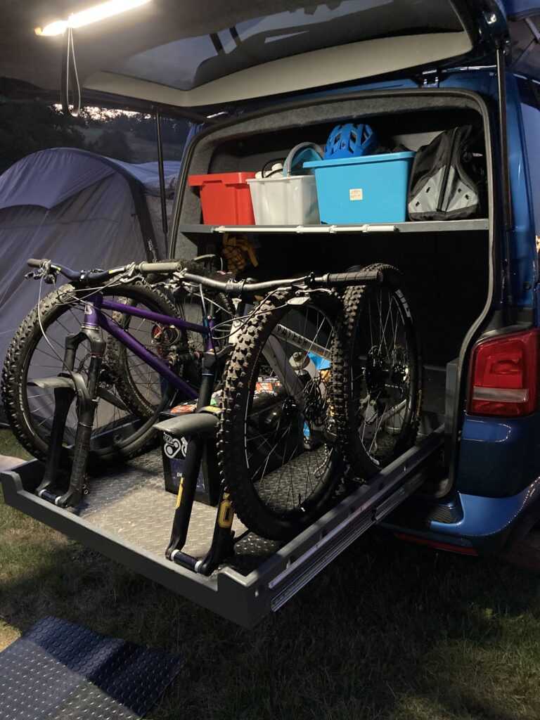 VW Transporter T5.1 LWB mountain biking/adventure camper/day van with ...