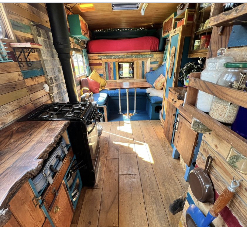 7.5t stunning rustic wood panelled converted horse box…. NOW WITH 12 ...