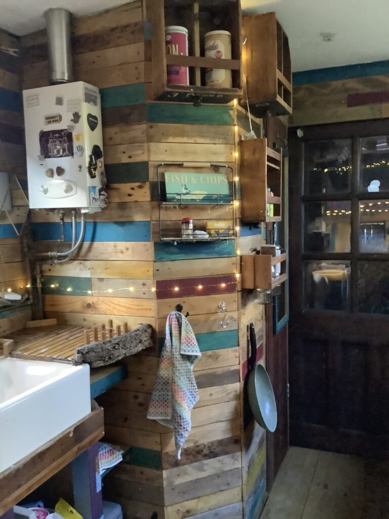 7.5t stunning rustic wood panelled converted horse box…. NOW WITH 12 ...