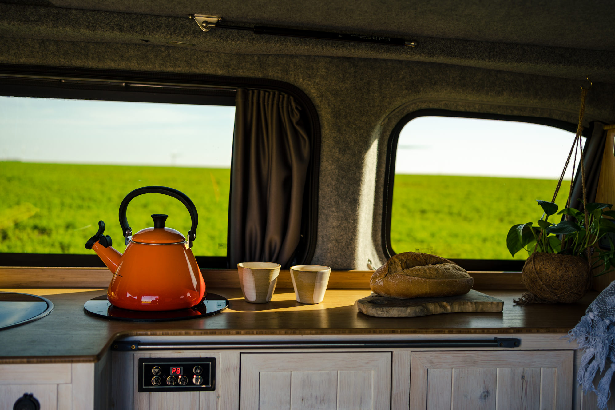 ⚡ All-electric professional conversion Citroen E-Dispatch '21 | Quirky Campers