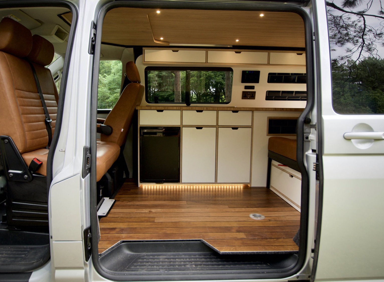 Luxury off grid VW T6 conversion | Quirky Campers