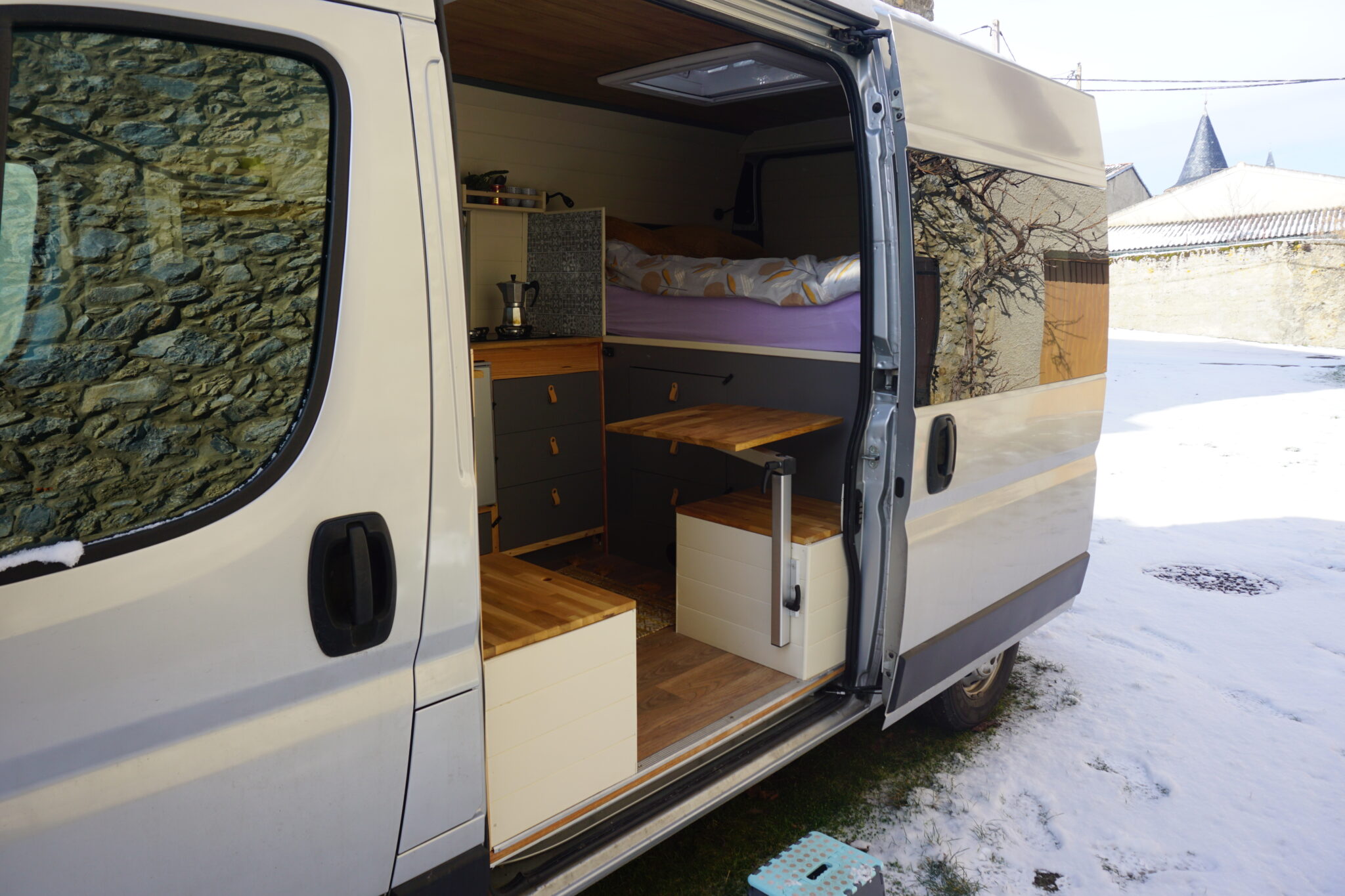'Uma' Citroen Relay L2H2 stealthy camper! | Quirky Campers