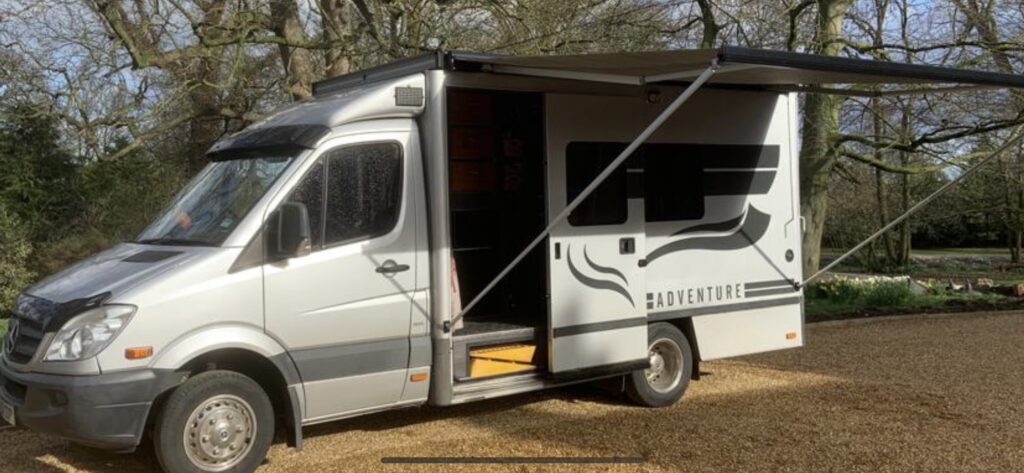 MERCEDES SPRINTER-CARBON KEVLAR-ex met riot van | Quirky Campers