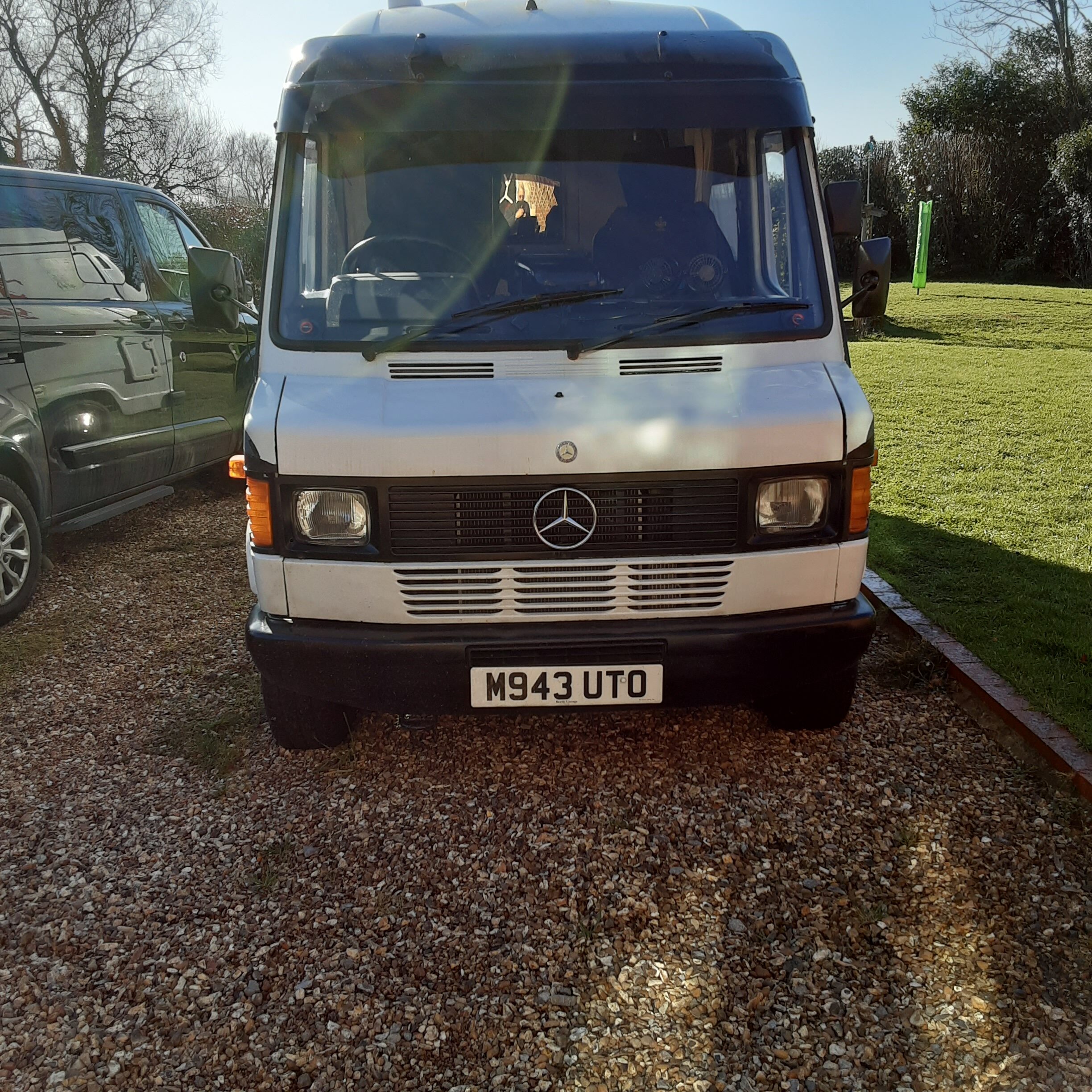 1995 Mercedes Benz 310 2.9d Campervan | Quirky Campers