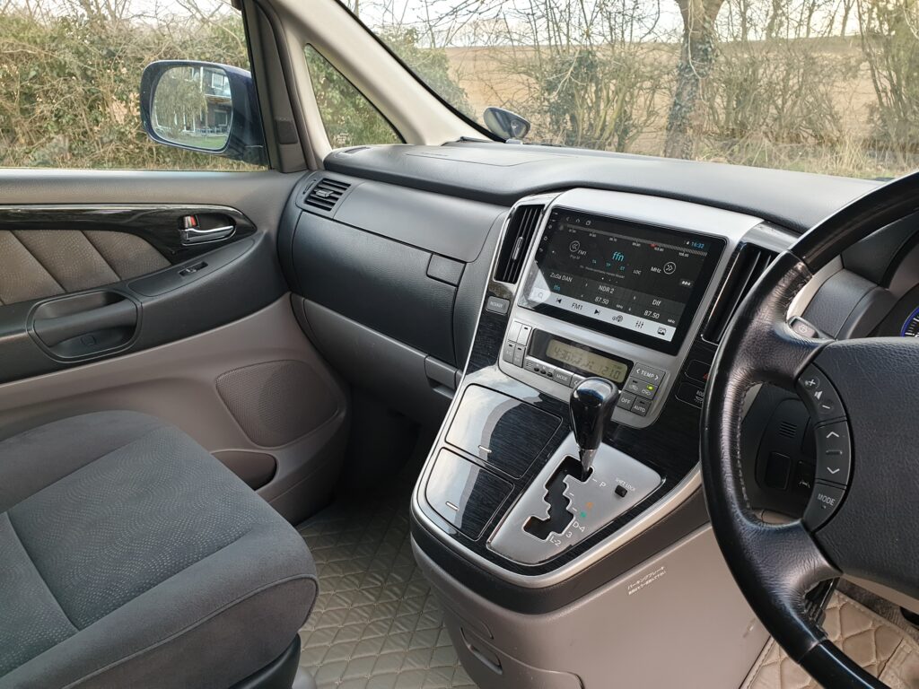 Versatile 4x4 Camper MPV (Multi Purpose Vehicle) with Sink and Compost ...