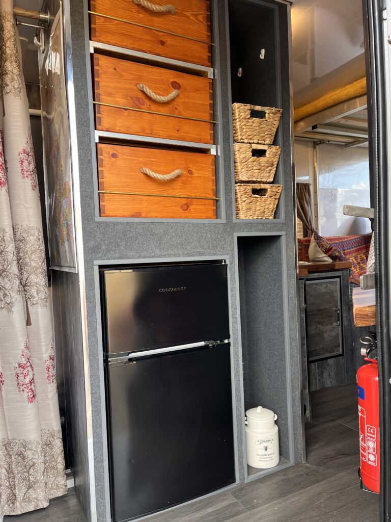 MERCEDES SPRINTER-CARBON KEVLAR-ex met riot van | Quirky Campers