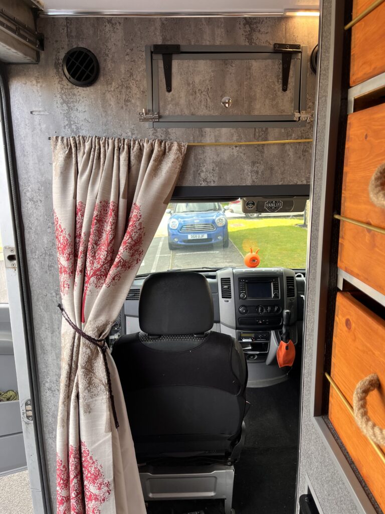 MERCEDES SPRINTER-CARBON KEVLAR-ex met riot van | Quirky Campers