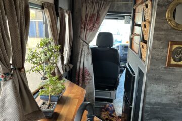 MERCEDES SPRINTER-CARBON KEVLAR-ex met riot van | Quirky Campers