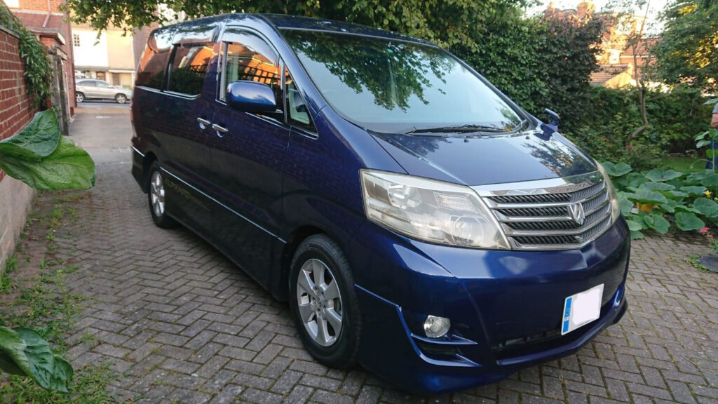 Versatile 4x4 Camper MPV (Multi Purpose Vehicle) with Sink and Compost ...