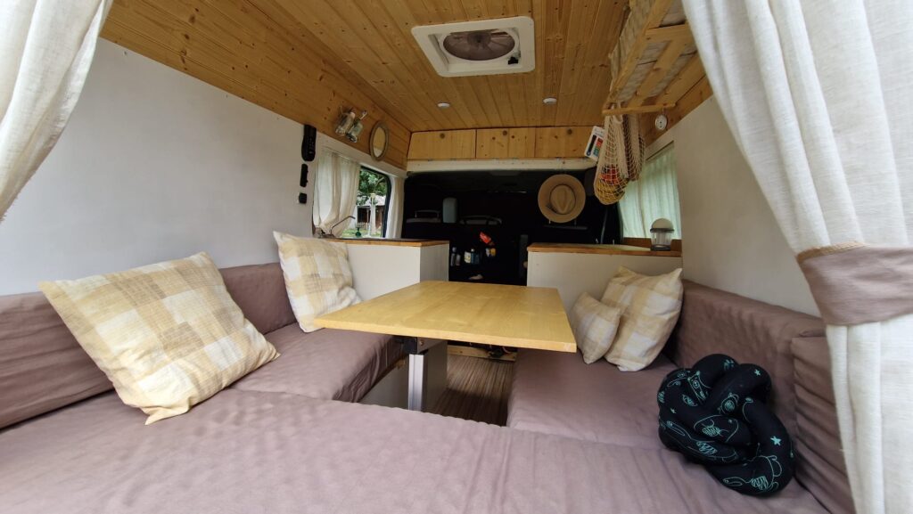 Ford Transit mk7 2011 - Discrete Off grid campervan - MOT 2024 | Quirky ...