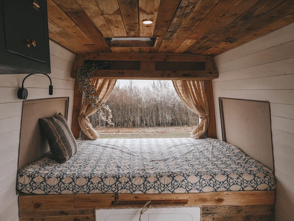 Lovingly hand crafted off grid shepherds hut Sprinter | Quirky Campers