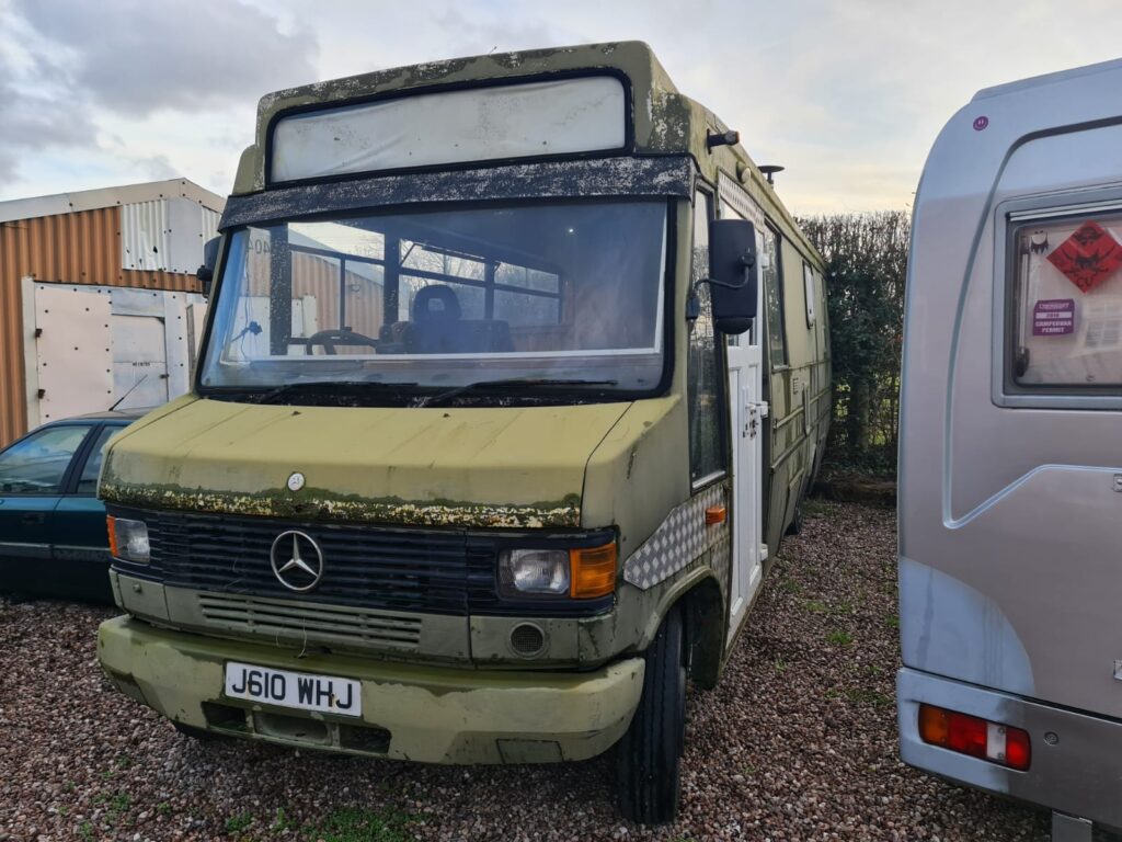 1991 Mercedes Vario 811D motorhome bus conversion | Quirky Campers