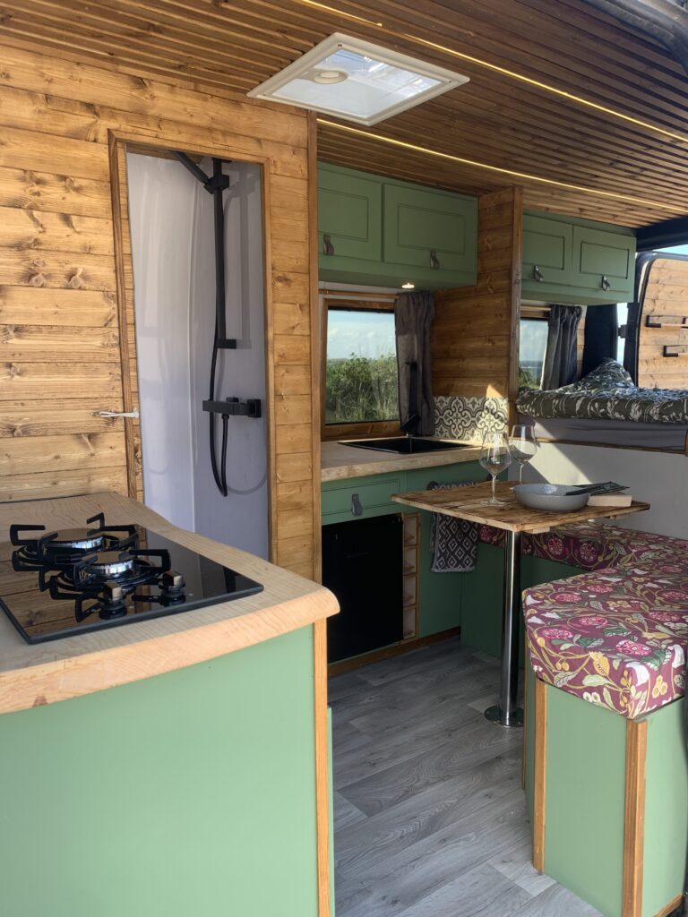 BESPOKE COUNTRY COTTAGE ON WHEELS! HOME FROM HOME | Quirky Campers