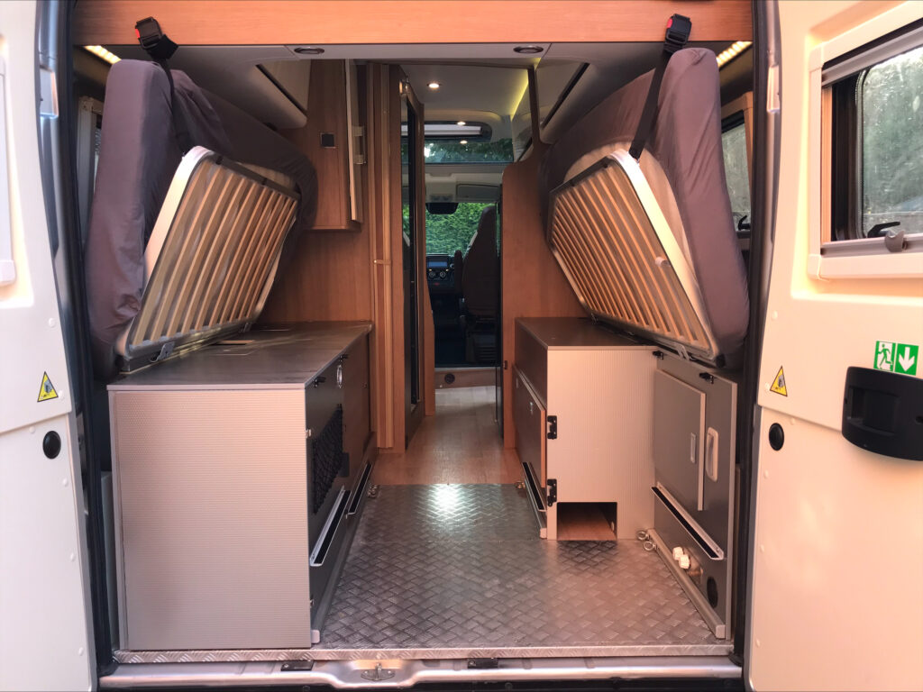 Fiat Ducato 2020 D68 Dreamer 10,000 miles Top Spec professional ...