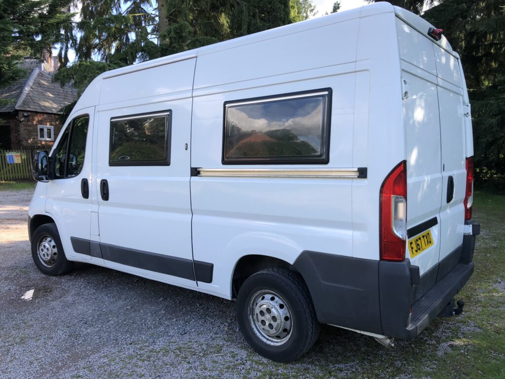 Off-Grid, All Seasons Peugeot Boxer L2H2 Camper & Mobile Office (Euro 6 ...