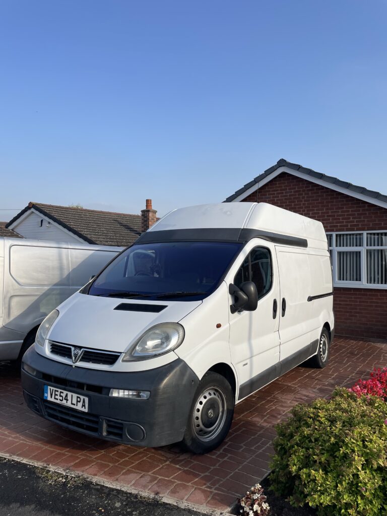 Vauxhall Vivaro LWB High top | Quirky Campers