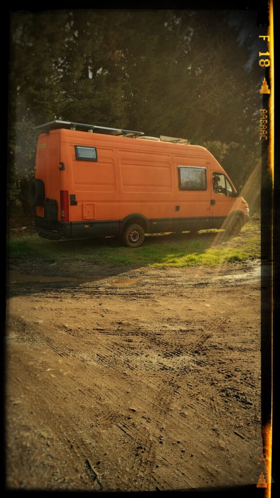 ORANGE IVECO DAILY MK3 SPARE OR REPAIR | Quirky Campers