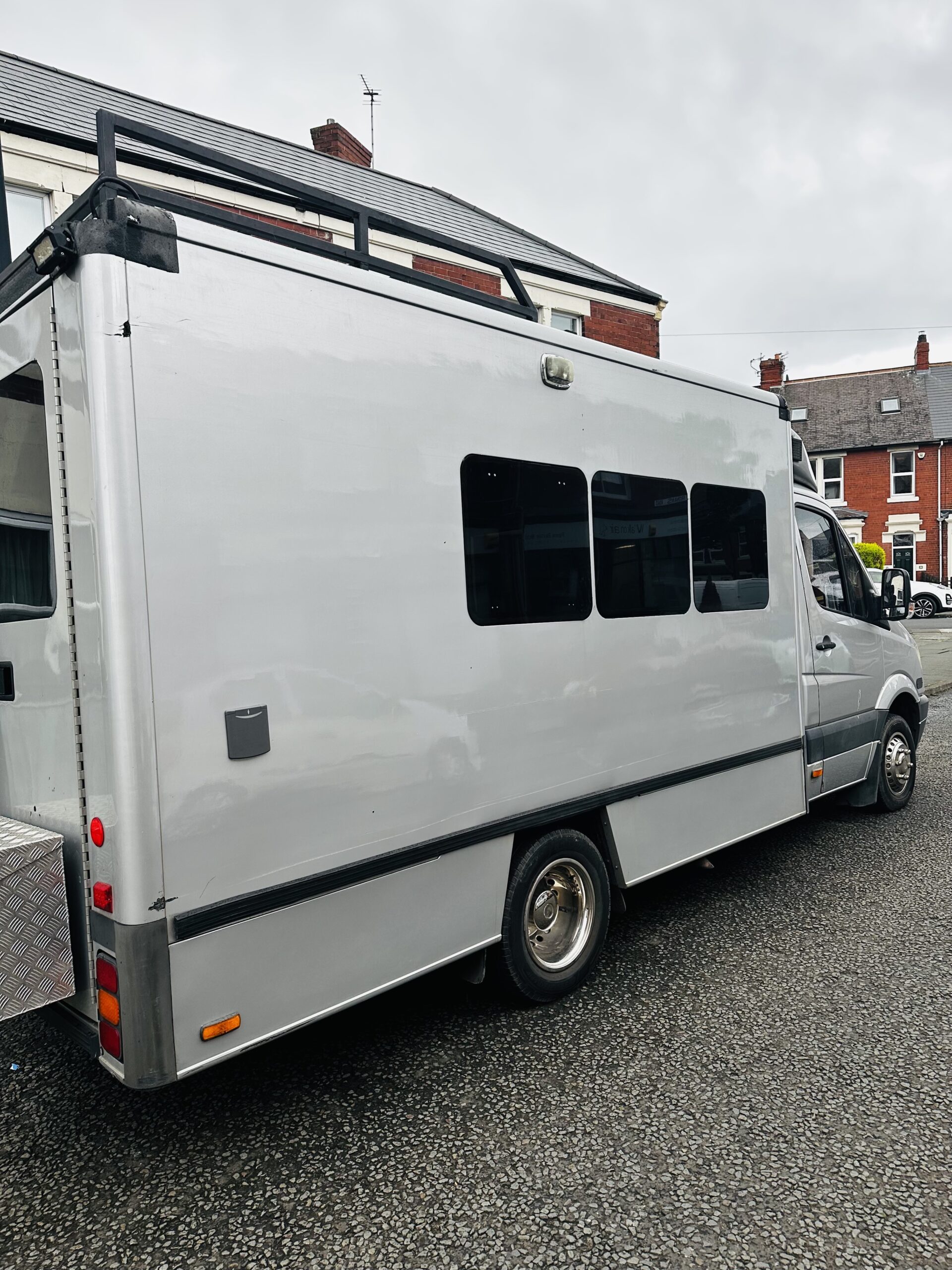 Off-grid 5 berth large camperven | Quirky Campers