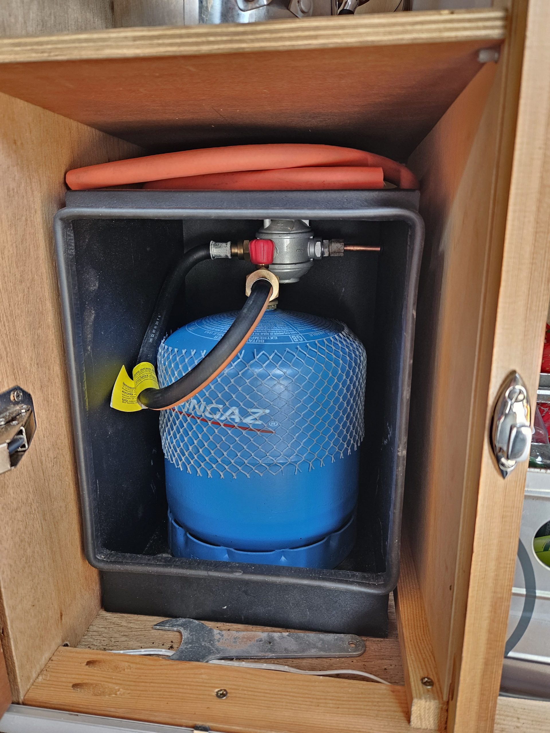 Unique T25 T3 VW Devon Moonraker - Classic Registered | Quirky Campers