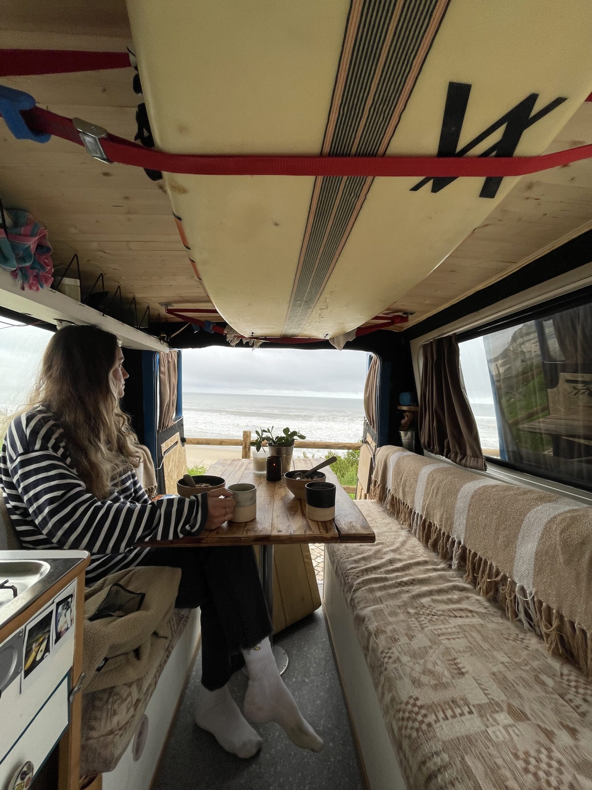 SURF BUS - Off Grid Vauxhall Arena (Renault Traffic) One of a kind ...