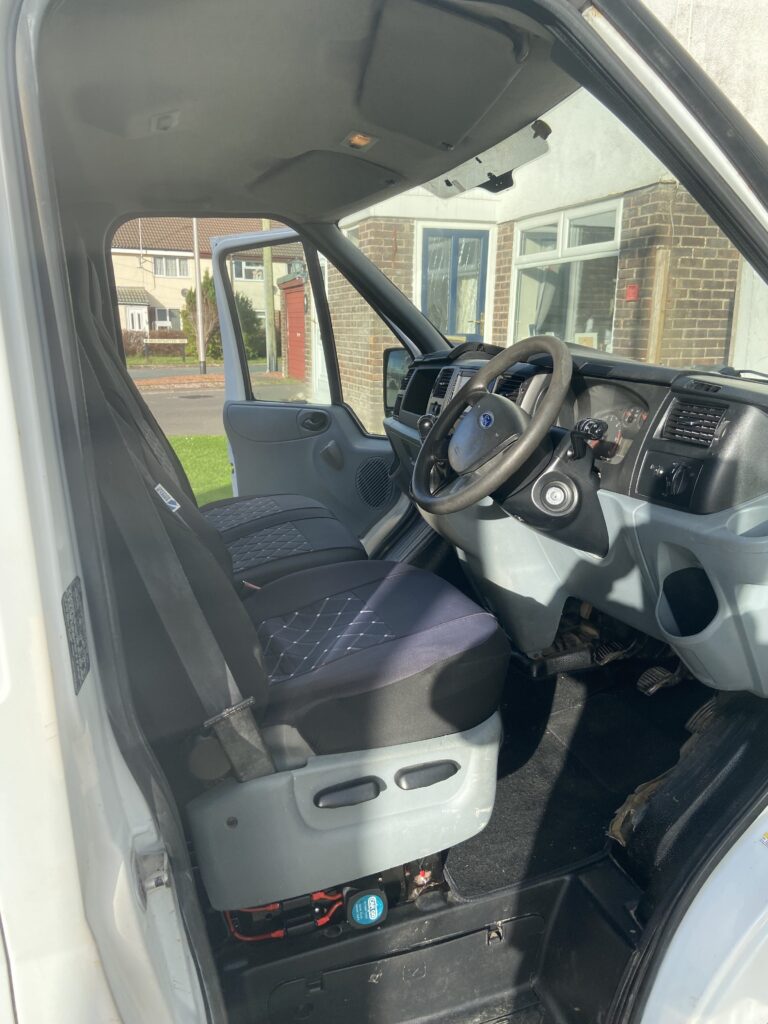 Mk7 Ford Transit SWB Campervan Dayvan 2.2 TDCI 100 T300 | Quirky Campers