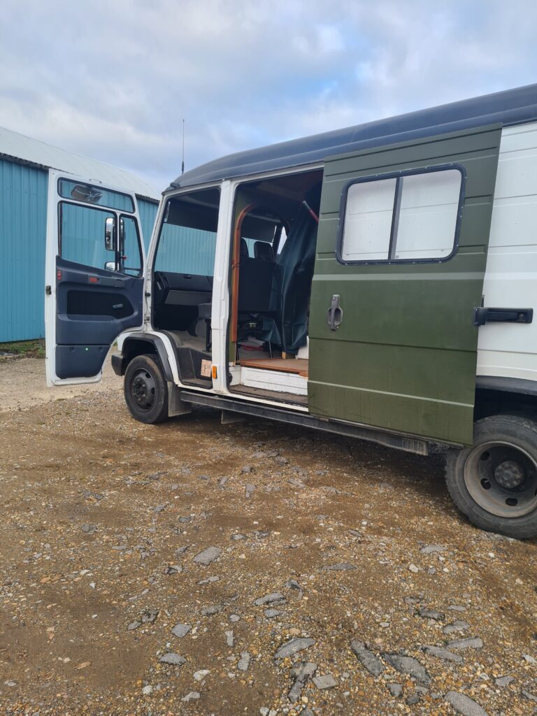 Mercedes Benz Vario 814d Off Grid Home Ready To Go | Quirky Campers